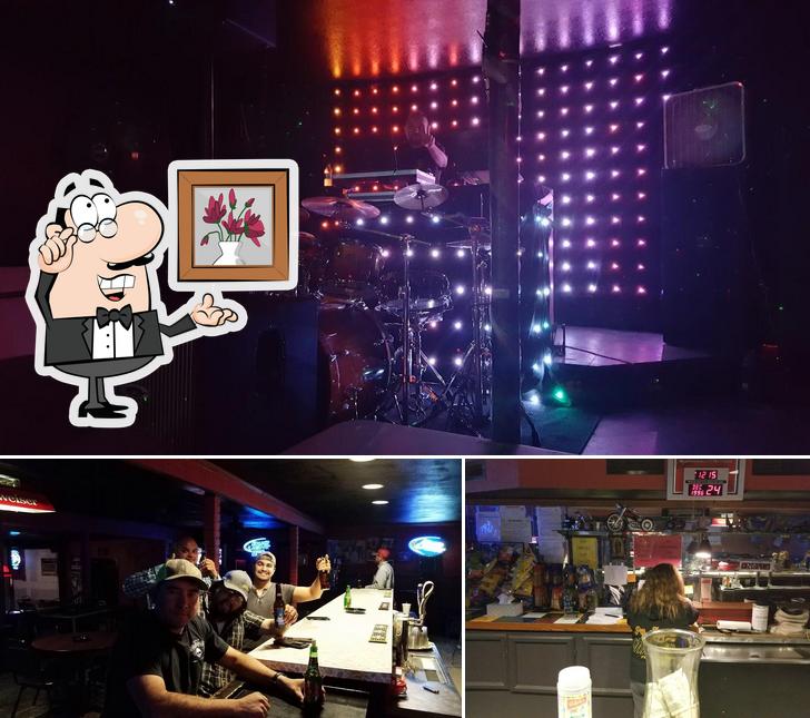 Pop-a-Top Lounge, Pecos - Restaurant menu, prices and reviews