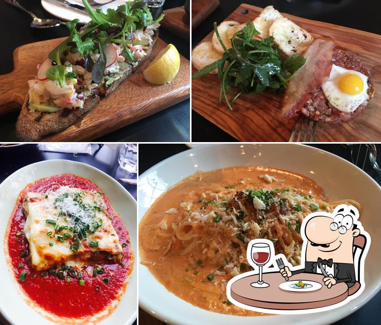 Social Table restaurant, Seoul, 회나무로 13길 22