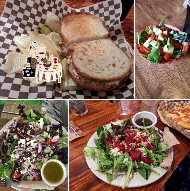 Lucky Labrador Beer Hall, Portland - Restaurant menu, prices and reviews