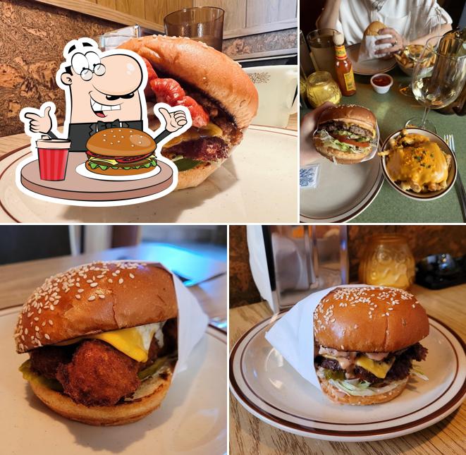 Class Clown Hamburgers in Calgary - Restaurant reviews