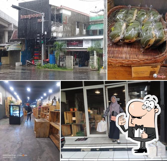 Kampoeng Roti Karang Pilang restaurant, Surabaya, Jl. Raya Mastrip No ...