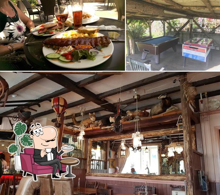 The Wheatsheaf Pub Handcross, Plummers Plain - Restaurant menu, prices ...