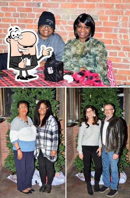 West End Throttle Bar in Shreveport - Restaurant reviews