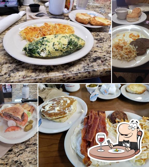 Simos Diner in Houston - Restaurant menu and reviews
