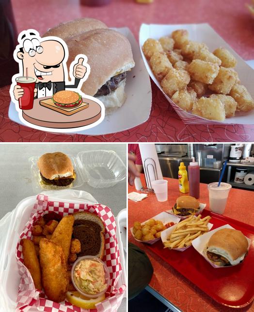 Wayne's Drive-In, Cedarburg - Restaurant menu, prices and reviews