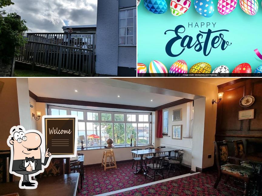 The Breeze Hill in Benllech - Restaurant reviews