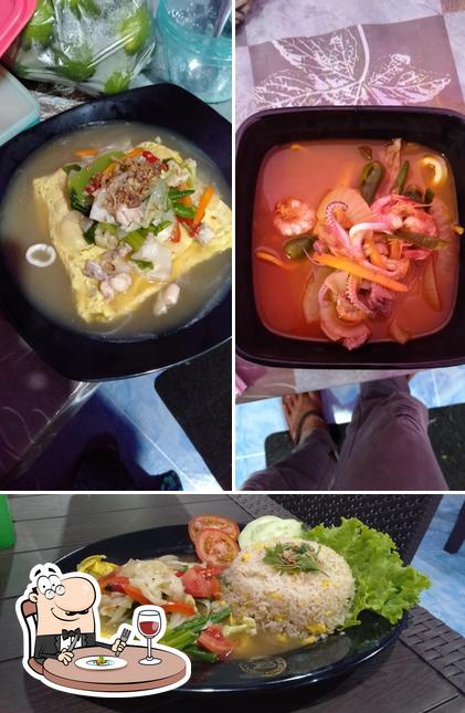 Young Tofu Toomyam Seafood restaurant, Indonesia - Restaurant reviews