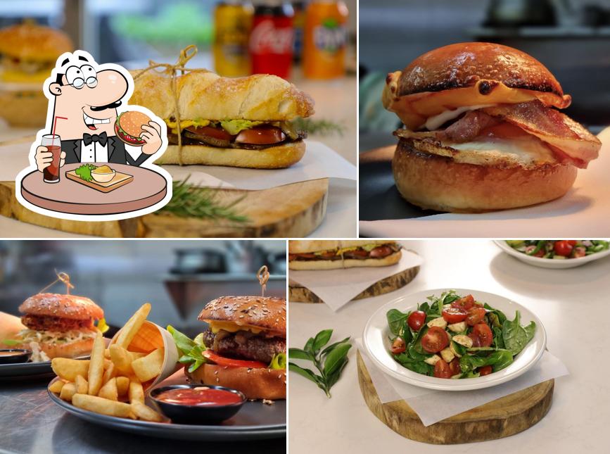 Top 5 restaurants with cakes in Strathmore, Victoria, november 2025 ...
