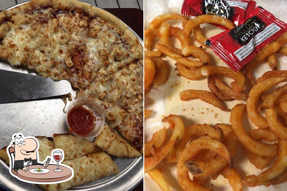Pizza Plus, 11575 Gov George C. Peery Hwy in Cedar Bluff - Restaurant ...