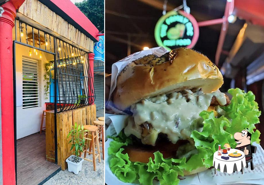 The Family Arc Fast Food, Santo Domingo Este - Restaurant reviews