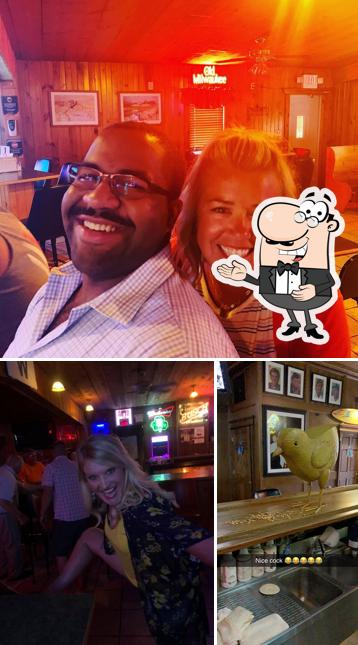 Sheridan's Walton Tap Inc, Amboy - Restaurant menu, prices and reviews