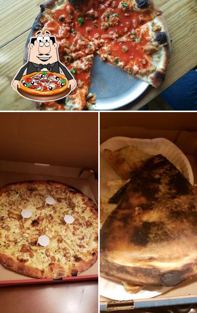 Dimo's Pizza Wrigley, Chicago - Restaurant menu, prices and reviews