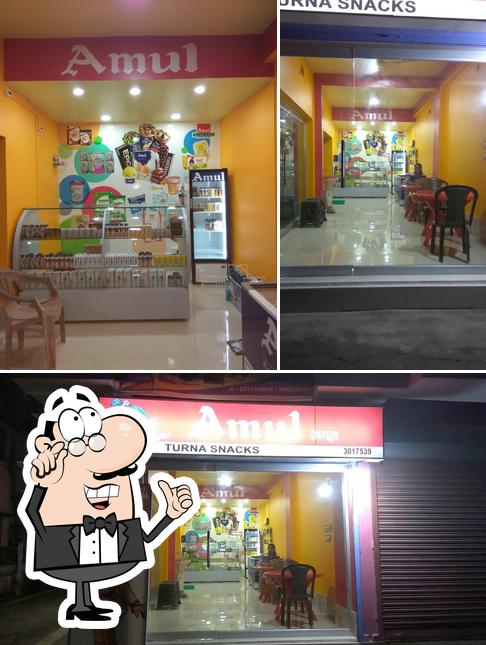 AMUL PARLOUR(Cake shop), Baidyabati - Restaurant menu, prices and reviews