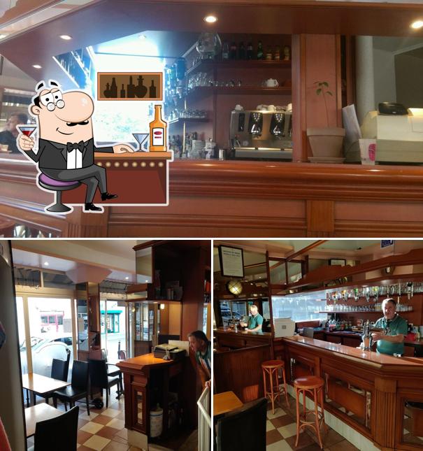 Stam Kfé, Paris, Dupleix - Restaurant menu, prices and reviews
