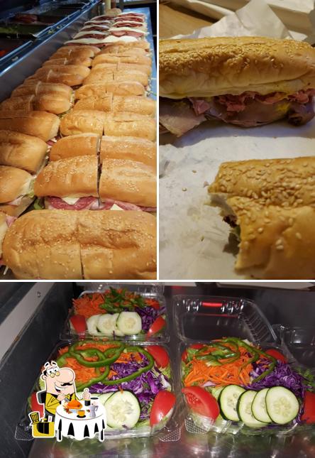 The Submarine Pier, Chicago - Restaurant menu, prices and reviews