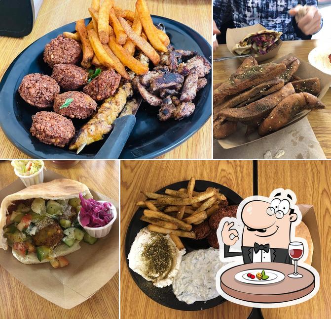 Oasis Falafel (Omaha), Omaha - Menú del restaurante, precios y reseñas