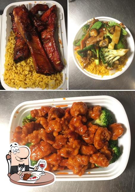 Golden Dragon Elmwood in Buffalo - Restaurant reviews