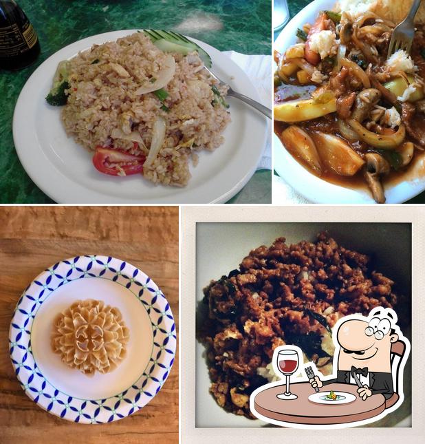 SIAM Express in Fayetteville - Restaurant menu and reviews