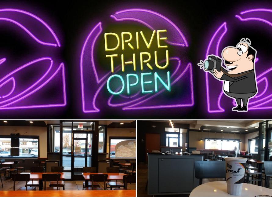 Taco Bell, 6049 W 95th St in Oak Lawn - Restaurant menu and reviews
