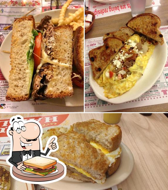 Old Hamlin Restaurant in Ludington - Restaurant menu and reviews