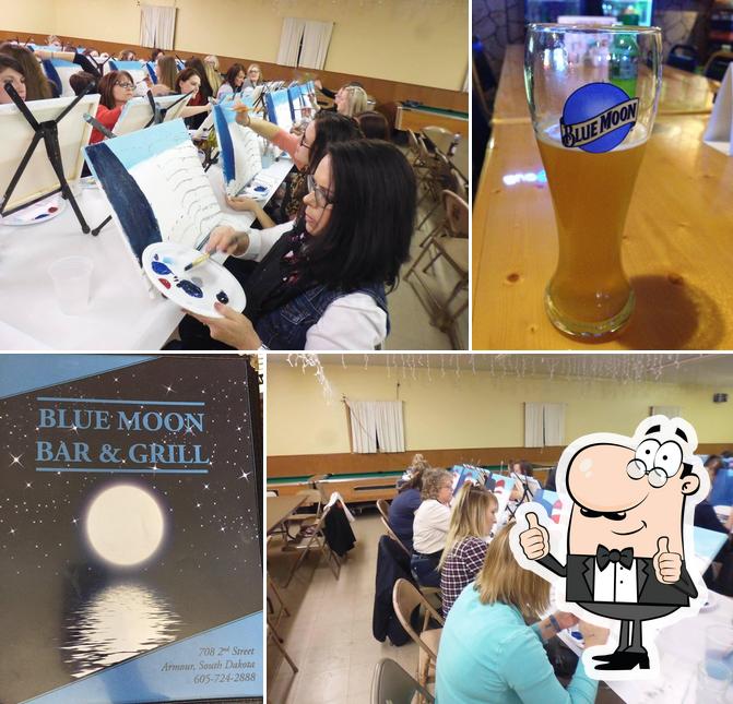 Blue Moon Bar and Grill, Armour - Restaurant menu, prices and reviews