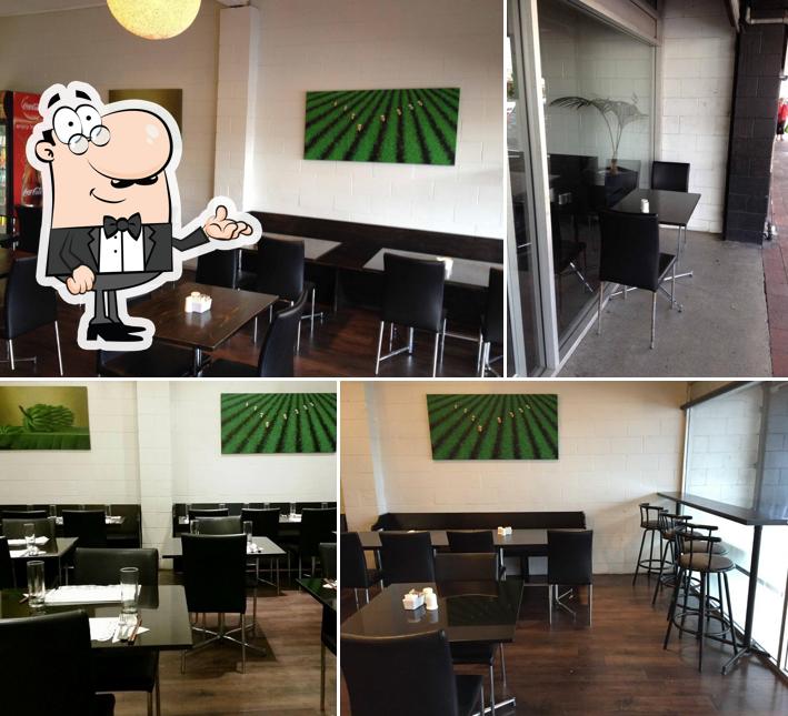 Saigon-Paris Bakery, 107 Jackson St in Lower Hutt - Restaurant menu and ...