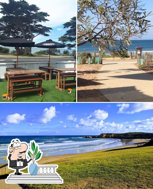 Bomboras Torquay, 37 The Esplanade in Torquay - Restaurant menu and reviews
