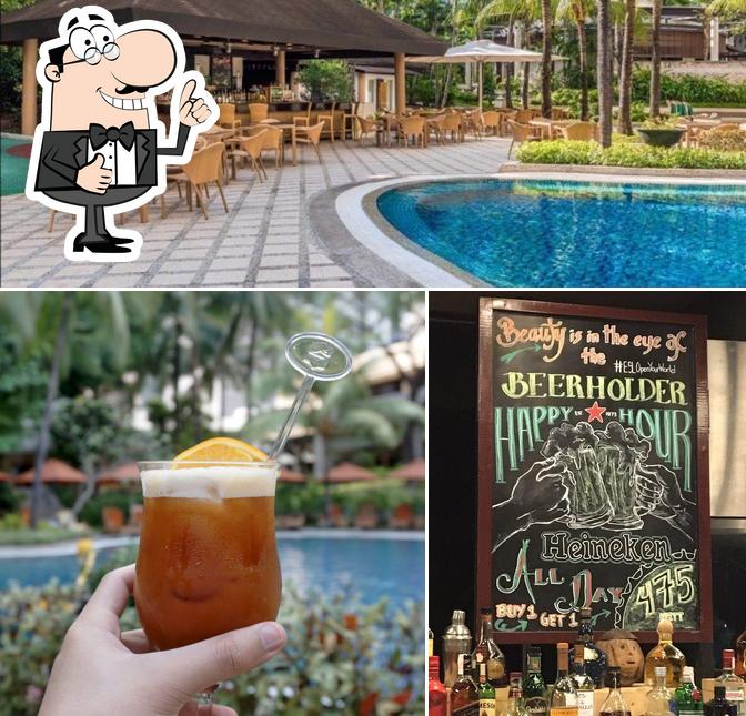 Pool Bar: Oven, Fire Pit, Grill at Edsa Shangri-La, Manila, Mandaluyong ...