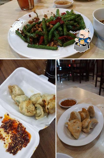 Super Suikiaw 菫華餃子店(俺の餃子), Jakarta - Restaurant menu, prices and reviews