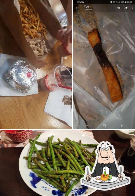 Five Guys restaurant, Dubai, The Dubai Mall - Restaurant menu and reviews