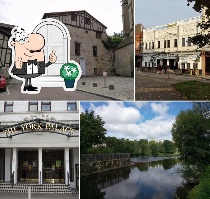 The York Palace - JD Wetherspoon in Llanelli - Restaurant menu and reviews