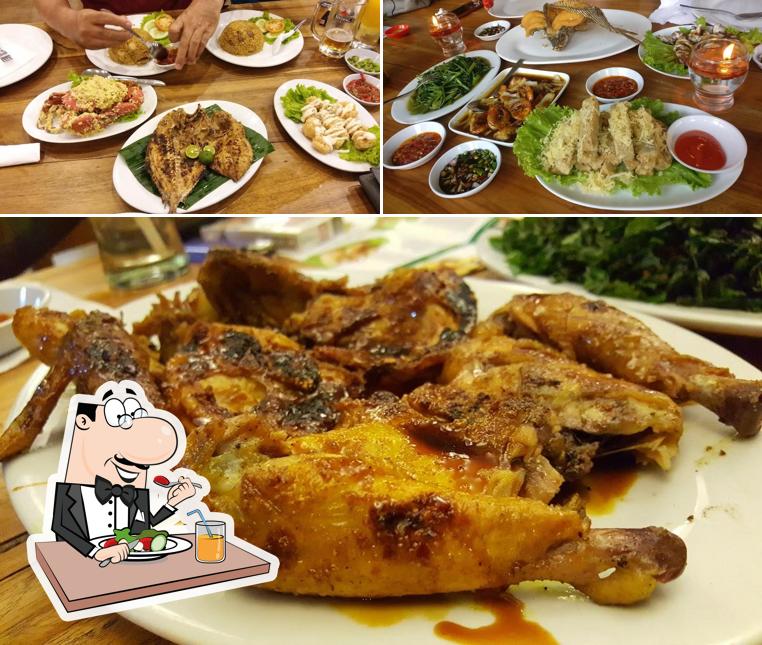 Telaga Seafood Restaurant Cikarang, Bekasi Regency, Elysium Food ...
