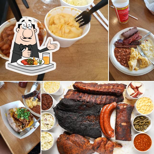 Smokey Mo's BBQ, New Braunfels - Restaurant menu, prices and reviews