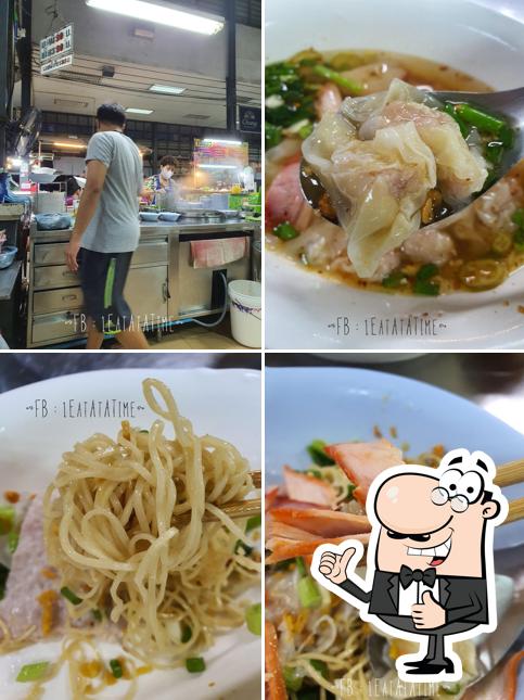Bamee Sombat, Chedi Hak - Restaurant menu, prices and reviews