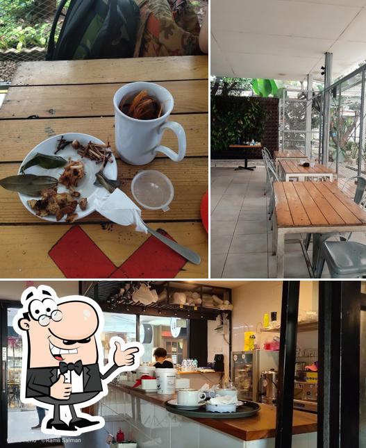 Loko Cafe Gambir, Central Jakarta, RT.5/RW.2 - Restaurant menu and reviews