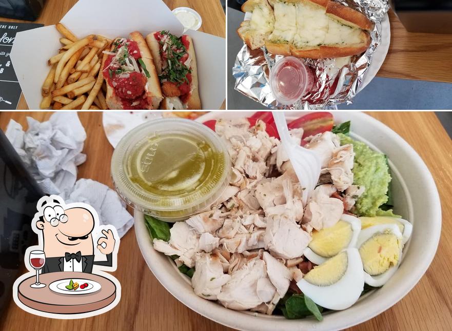 Tony Baloney's in USA - Restaurant reviews