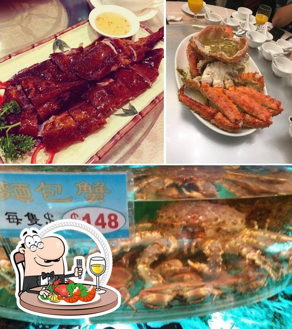 Victoria Harbour Restaurant, Hong Kong, 4/F - Restaurant reviews