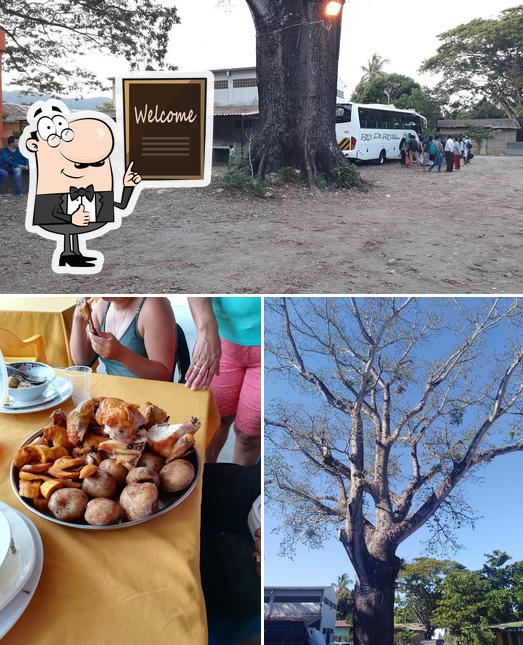 Terminal de Transportes de Ataco, Ataco - Restaurant reviews