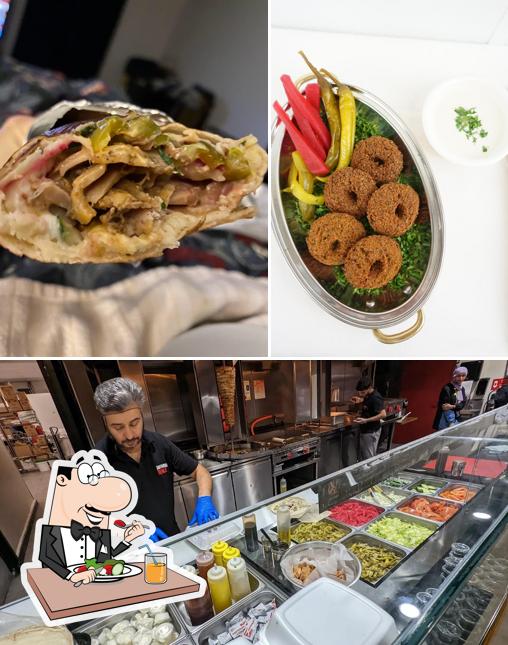 Shawarma Royale, 114 York Blvd in Hamilton - Restaurant menu and reviews