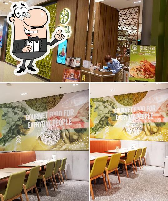 The Point - Pizza & Pasta restaurant, Hong Kong, Maritime Square ...