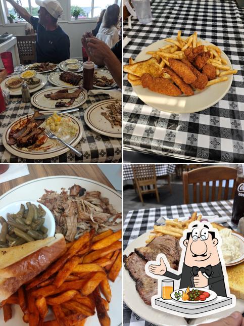 Smoke-N-Bonz BBQ in Vonore - Restaurant menu and reviews