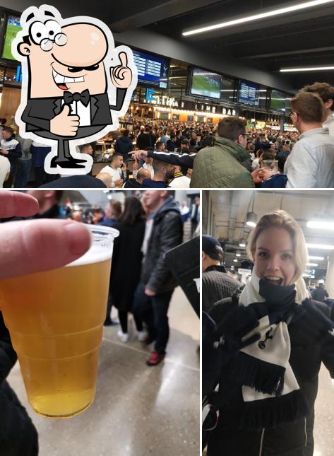 The Goal Line Bar, London - Restaurant menu, prices and reviews