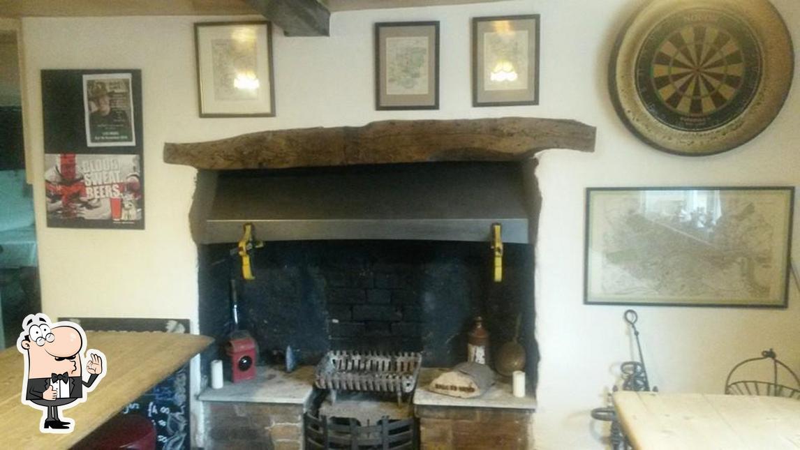 The Bruce Arms - Pub and Campsite in Upavon - Restaurant reviews