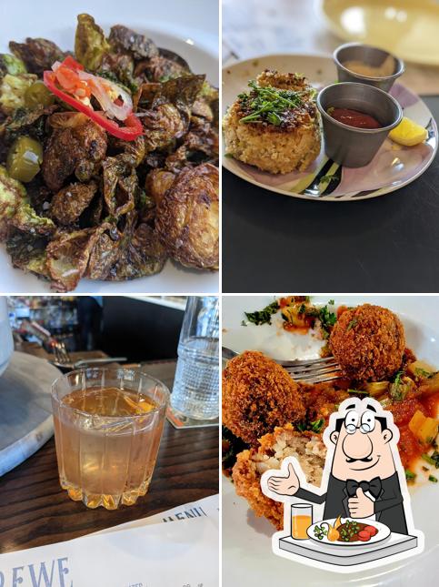 Krewe Restaurant in Saint Joseph - Restaurant menu and reviews