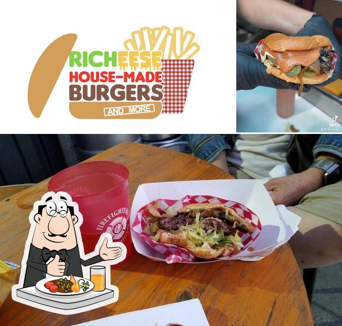 Richeese Burgers in Sacramento - Restaurant reviews