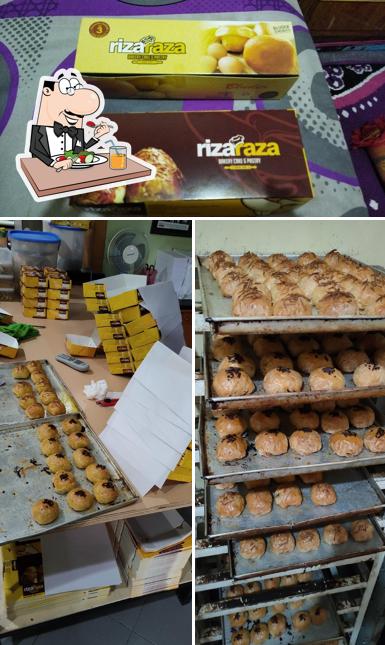 Riza Raza, Surabaya - Restaurant reviews