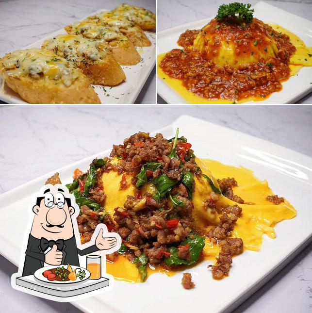 sis cafe&bistro สาขาสนามบินน้ำ, Nonthaburi - Opiniones del restaurante