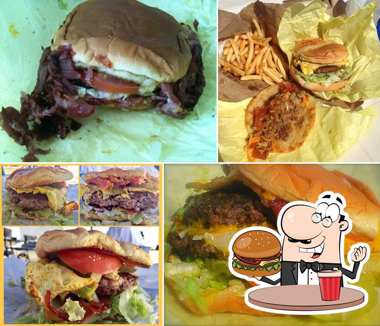 Mom's Burgers, Compton - Restaurant menu, prices and reviews