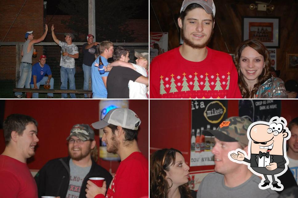Fubar and Grill, Anselmo - Restaurant menu, prices and reviews