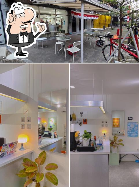 FLuR Coffee, South Jakarta - Restaurant reviews
